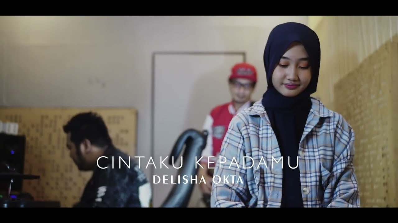 Delisha Okta - Cintaku Kepadamu (Live Studio) - YouTube