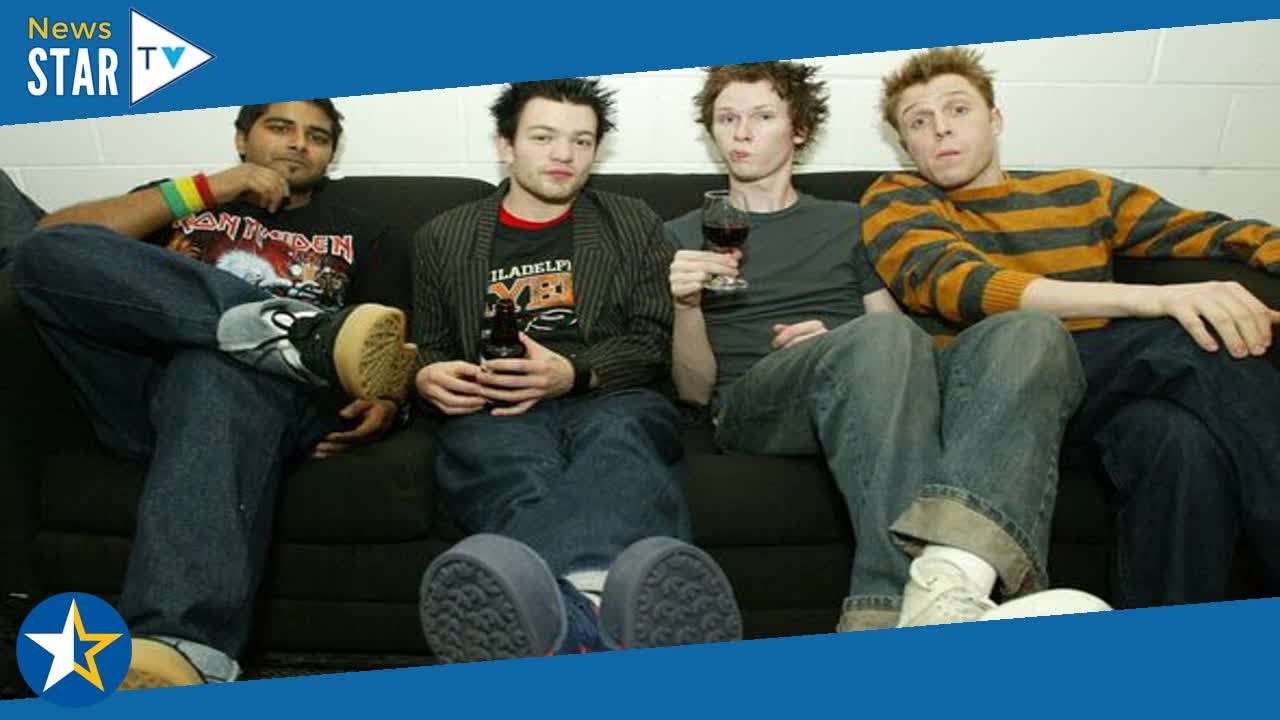 Sum 41 fans devastated as band announces split after 27 years - YouTube