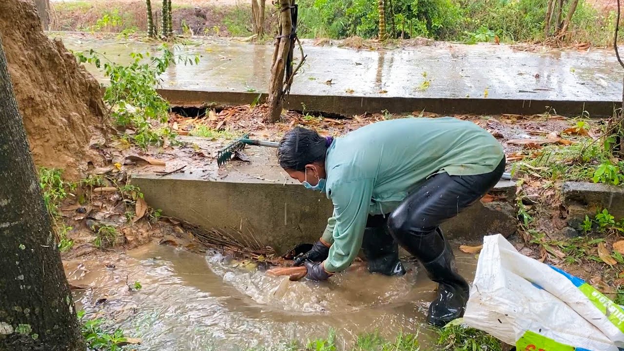 Massive Blocked Drain Clogged Clogs Culvert Removal a Lot Of Debris ...