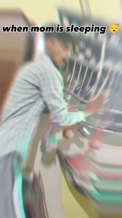 जब मम्मी सोती😴 है तो ये करना पड़ता है 😴😱😢 Shorts Viral Ytshorts