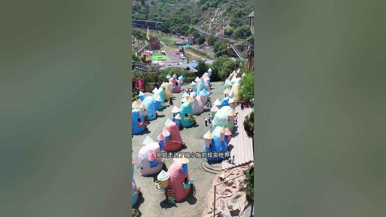 原来童话故事里的小人国竟然真实存在,就在云南昆明的大山里住着100多个小矮人,宛如走进了缩小版的现实世界,你有来过吗?云南小人国