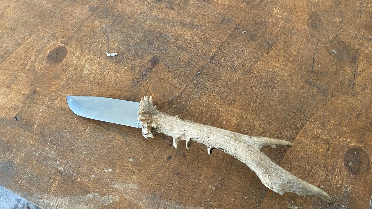 Coltello con manico in corno di cervo! - YouTube
