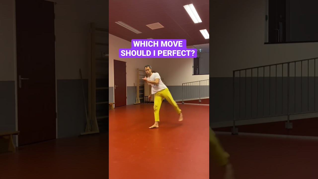 CONTRA KICK CAPOEIRA GOLPES. - YouTube