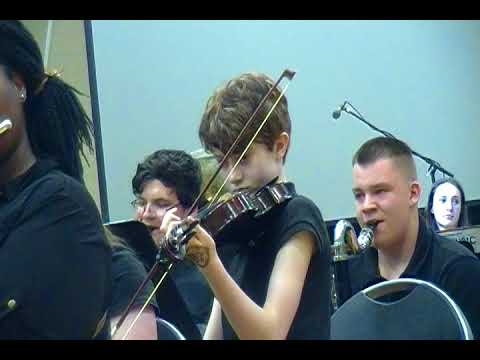 2 band concert - YouTube