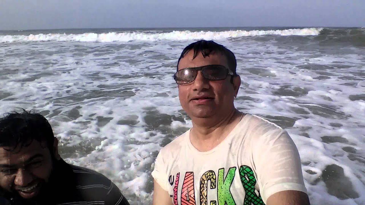 Turtle Beach Karachi - YouTube