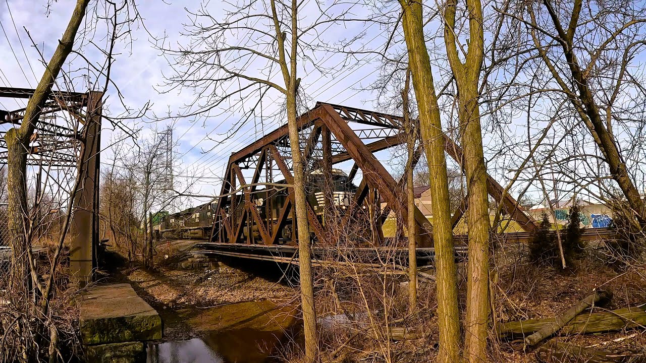 [4K] NS 22X Throttling Up out of the Junction with Elephant AC44C6M ...