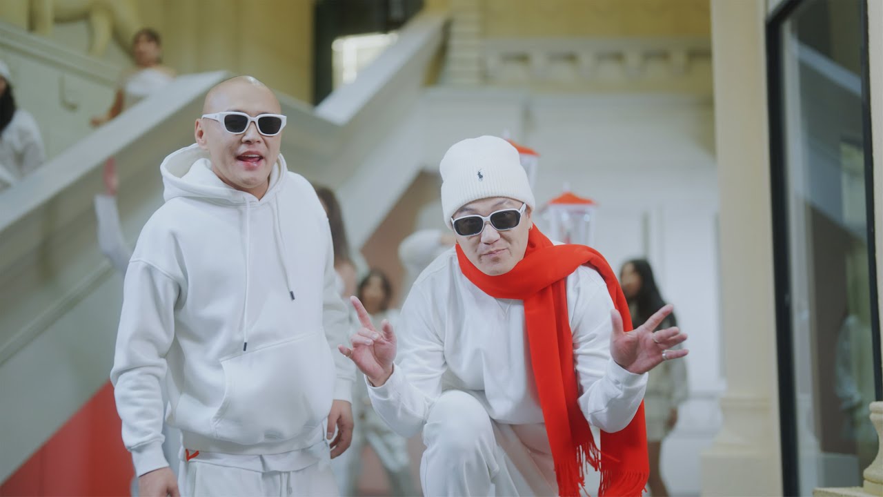 Munkhiin Rap - Uvul / Өвөл (Official Music Video) for Bayriin misheel ...