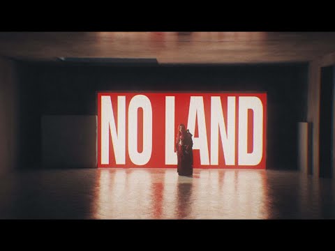 “No land to call our own” de Paula Azategui - Best Fashion Film 2023 | IED Barcelona