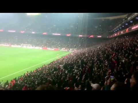 Beşiktaş - Olympiakos OoO Oğlan Bizim Kız Bizim