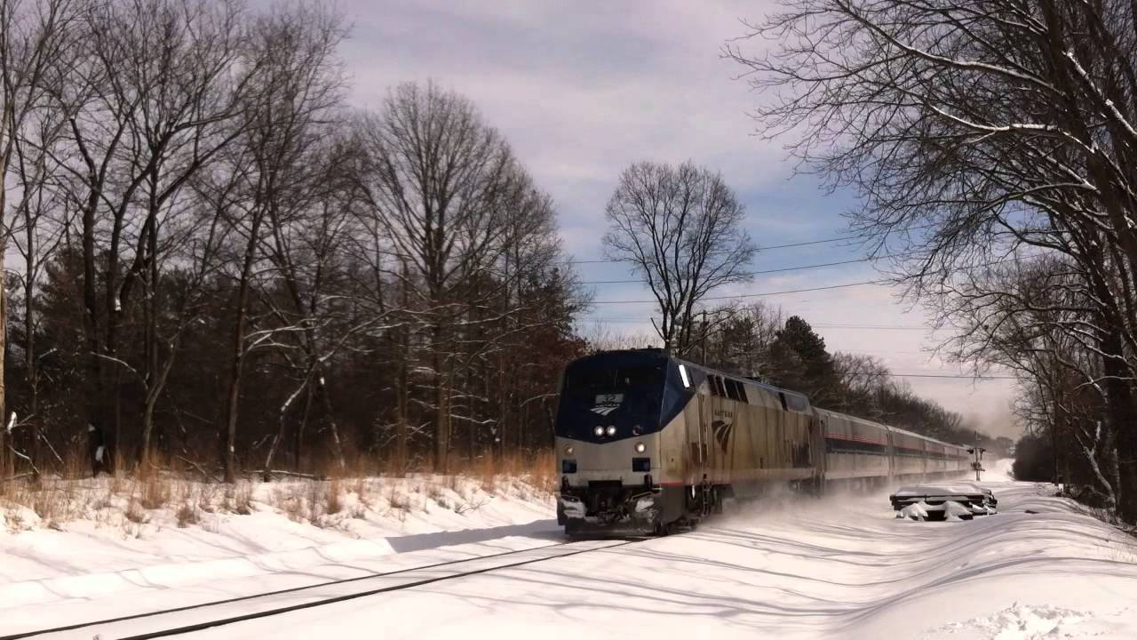 Rare combined Amtrak Trains! 4 engines 10 coaches! - YouTube