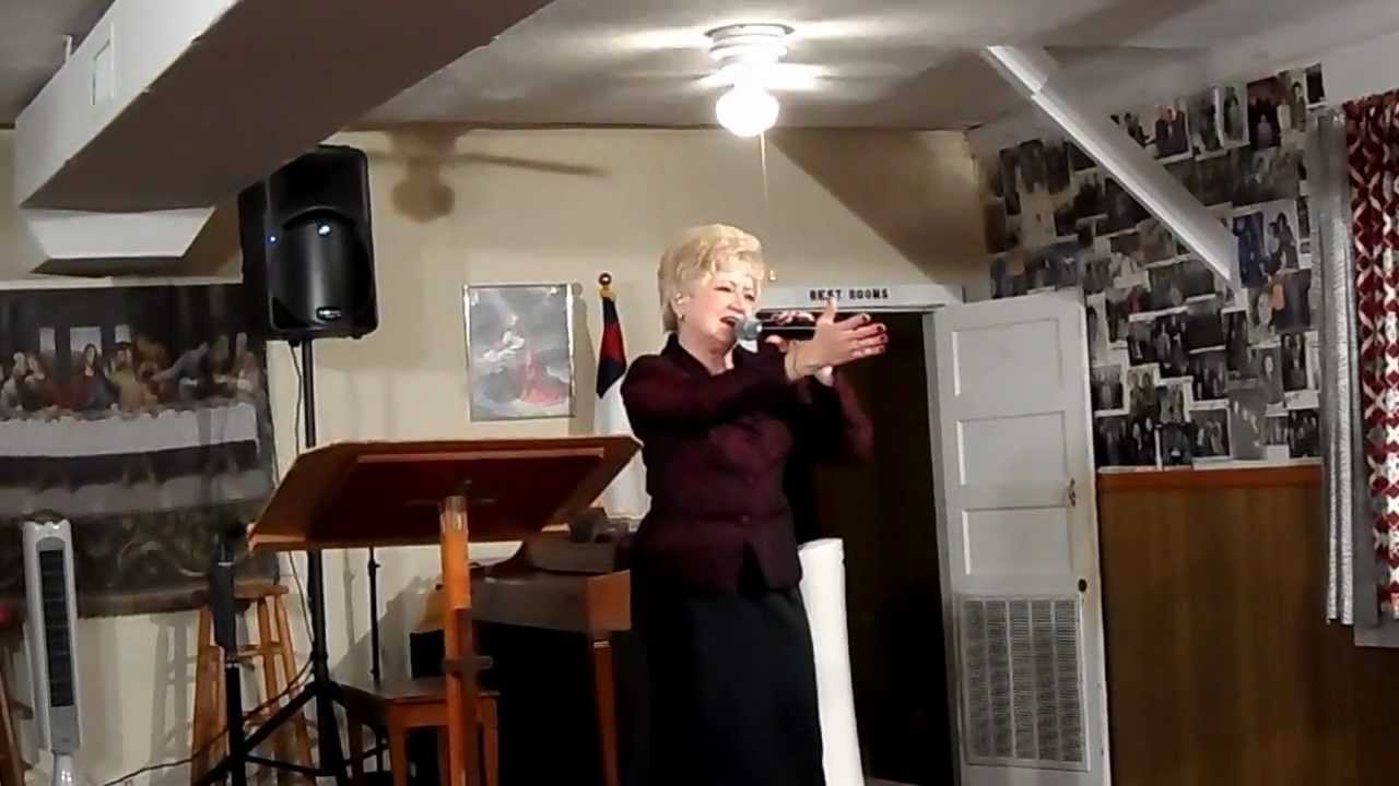 Sandy Glass - Oh What A Savior - YouTube