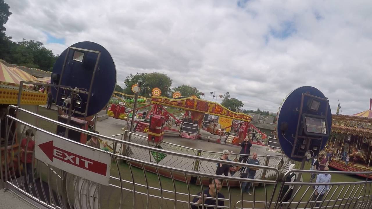 TAYLORS EXTREME MIAMI (onride) at Windermere fair 14/8/2016 - YouTube