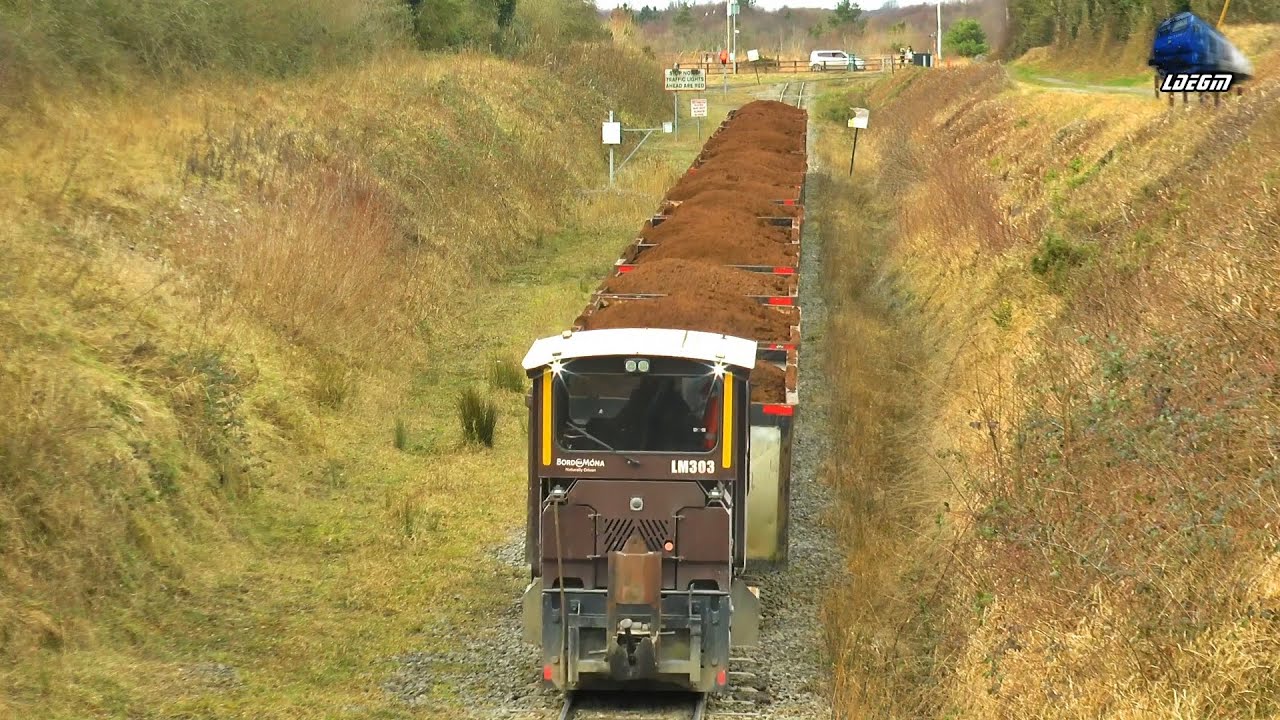 Narrow Gauge Freight Trains in Ireland 🚂 Bord na Móna Railway - 24 ...