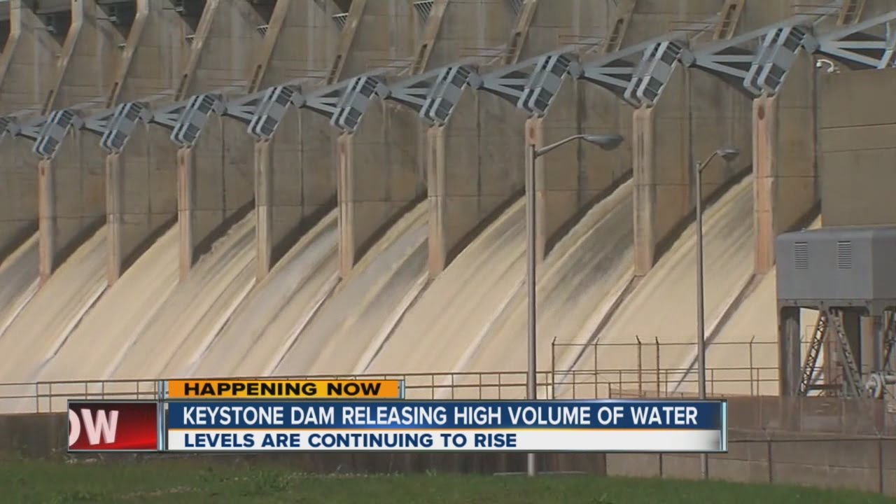 Keystone dam releasing high volume of water - YouTube