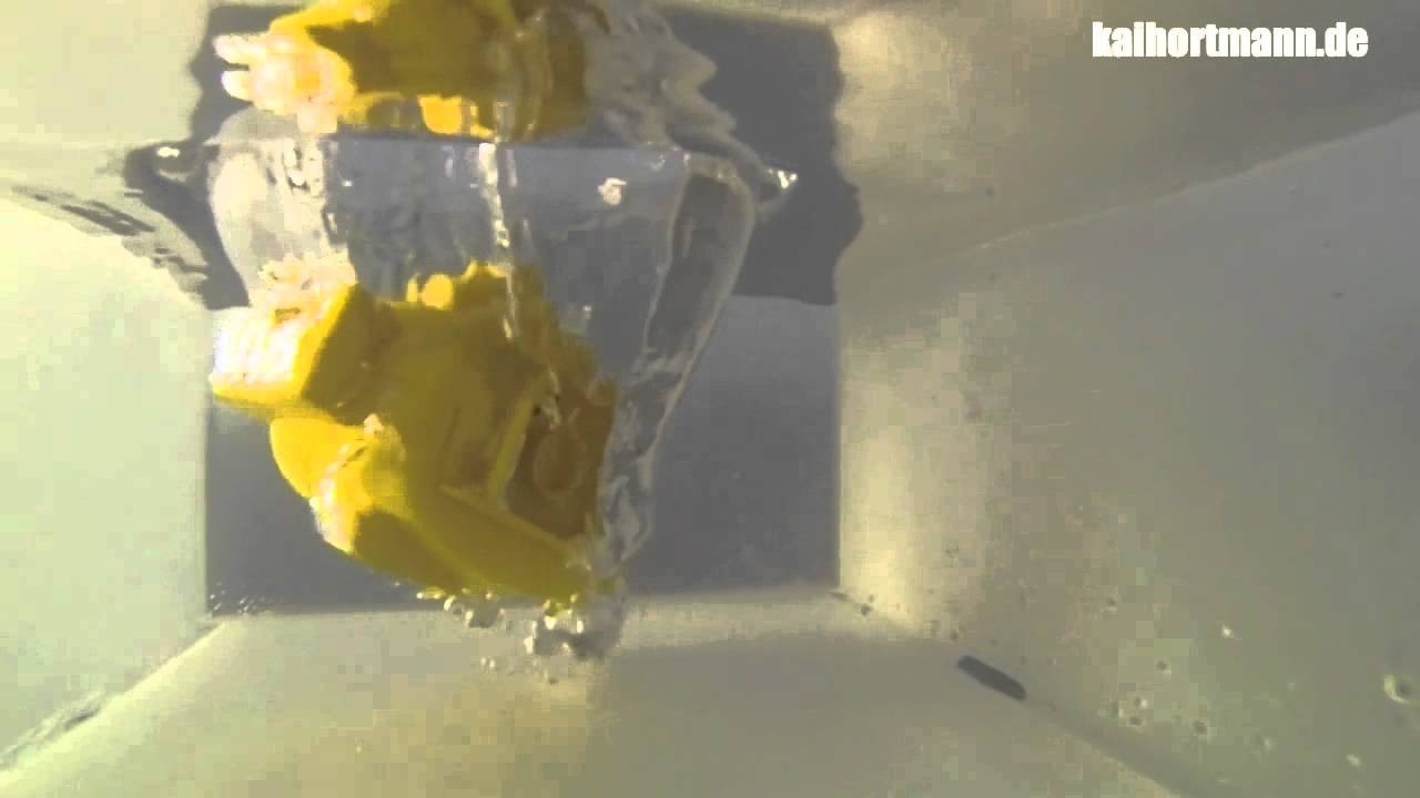 Slow Motion: Dropping objects in water - 08.07.2013 - YouTube