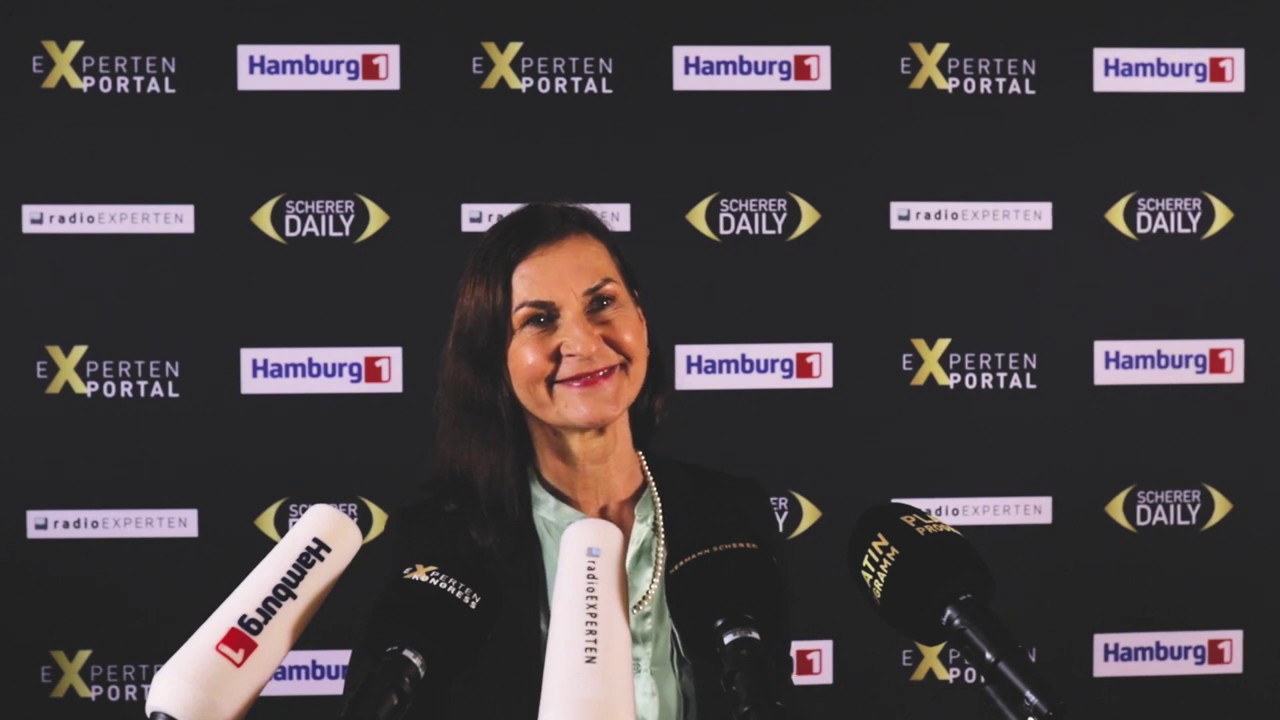 Interview Experten-Gala Ava Hauser - YouTube