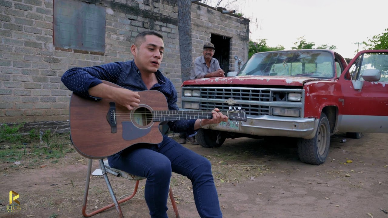 Don Zares - En Los Mismos Errores (Acapela) - YouTube