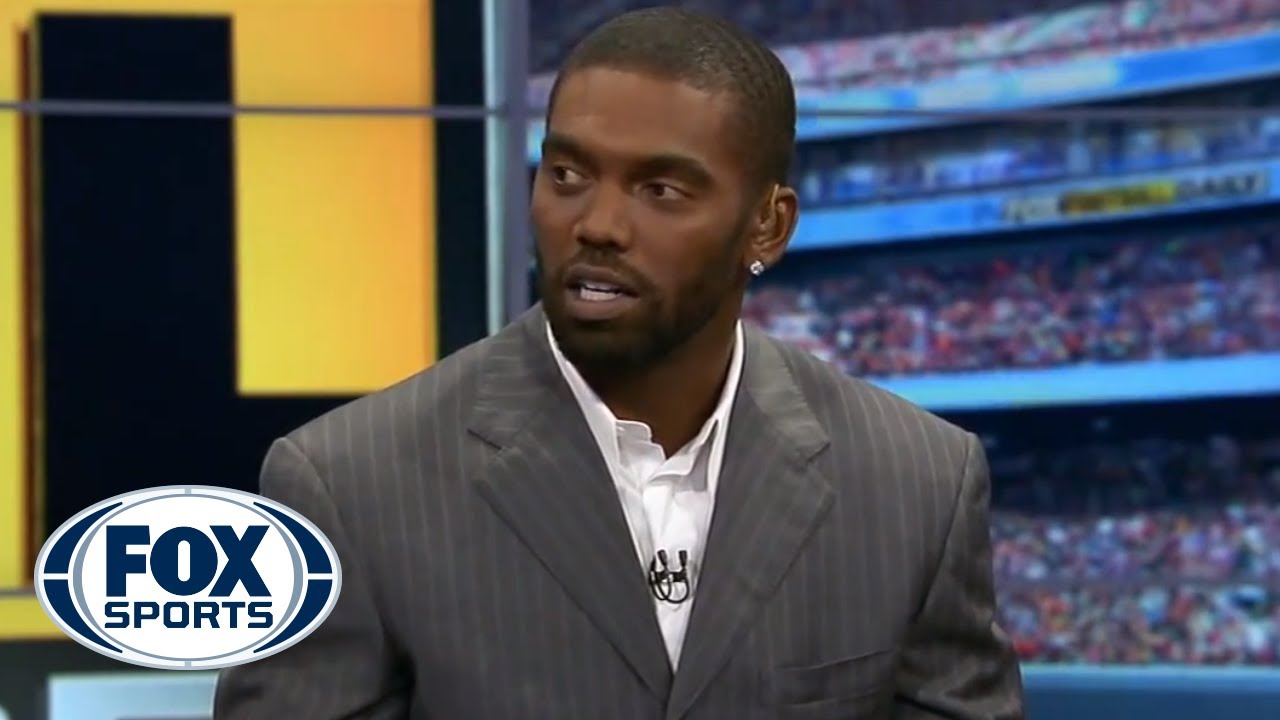 Randy Moss upset his number 84 given to rookie - YouTube