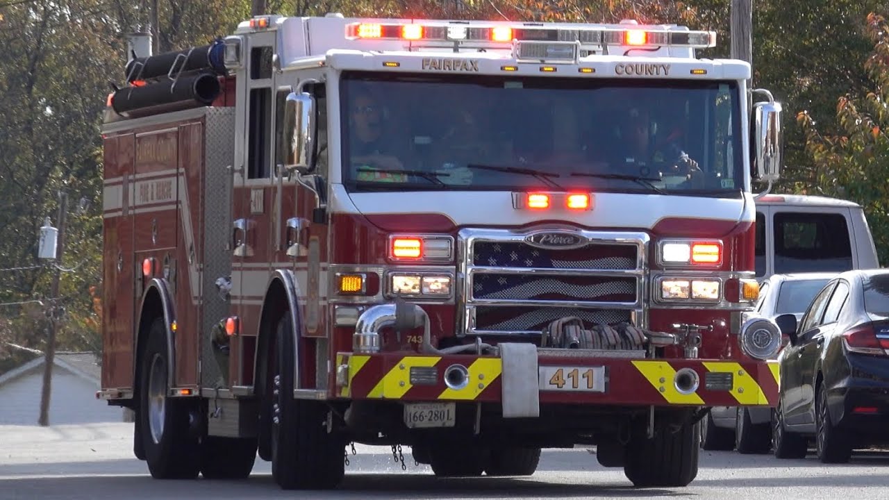 Fairfax County Fire & Rescue Engine 411 (Spare) Responding - YouTube
