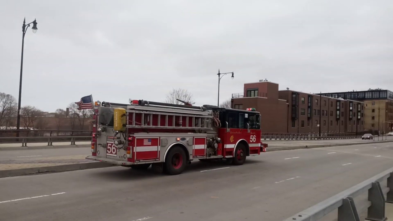 Chicago Fire Department: Engine 56 Responding [4-4-2020] - YouTube