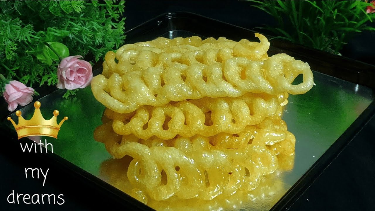 Kanyakumari festival shop thenkuzhal sweet | Muttasu sweet |Yenippadi ...