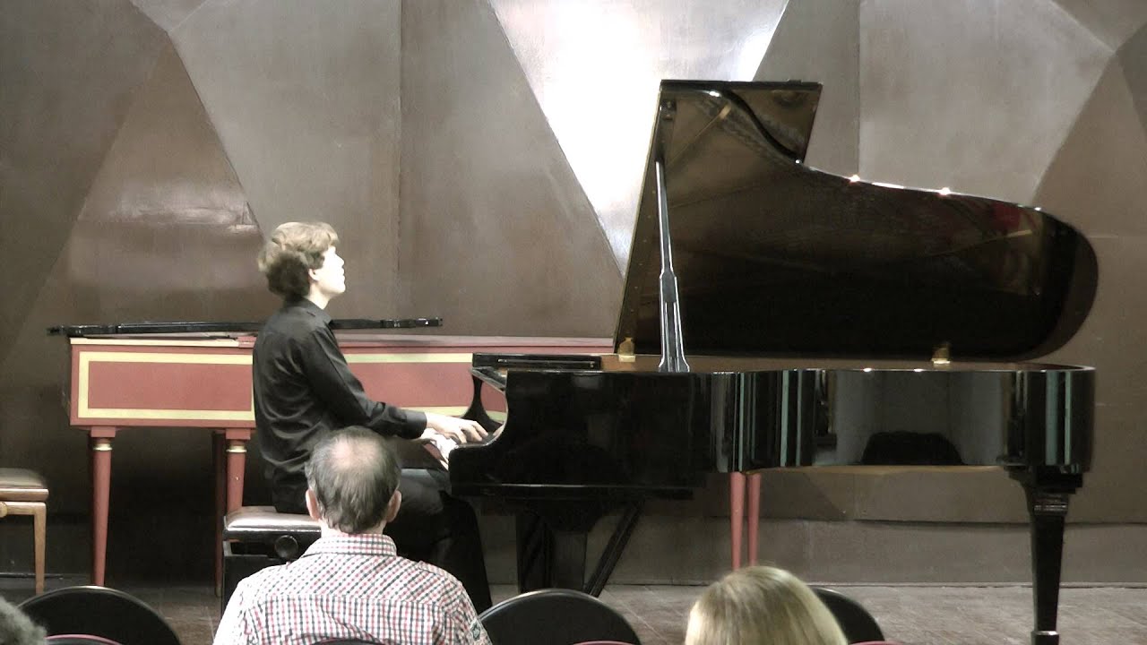 David Gurevich - 2 Chopin Etudes: op.10 No.3 and op.25 No.12 - YouTube
