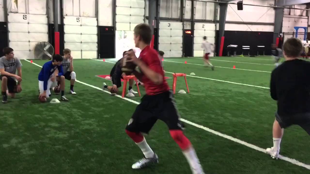 2016 QB Training - Bill Renner Football [Day 1] - YouTube
