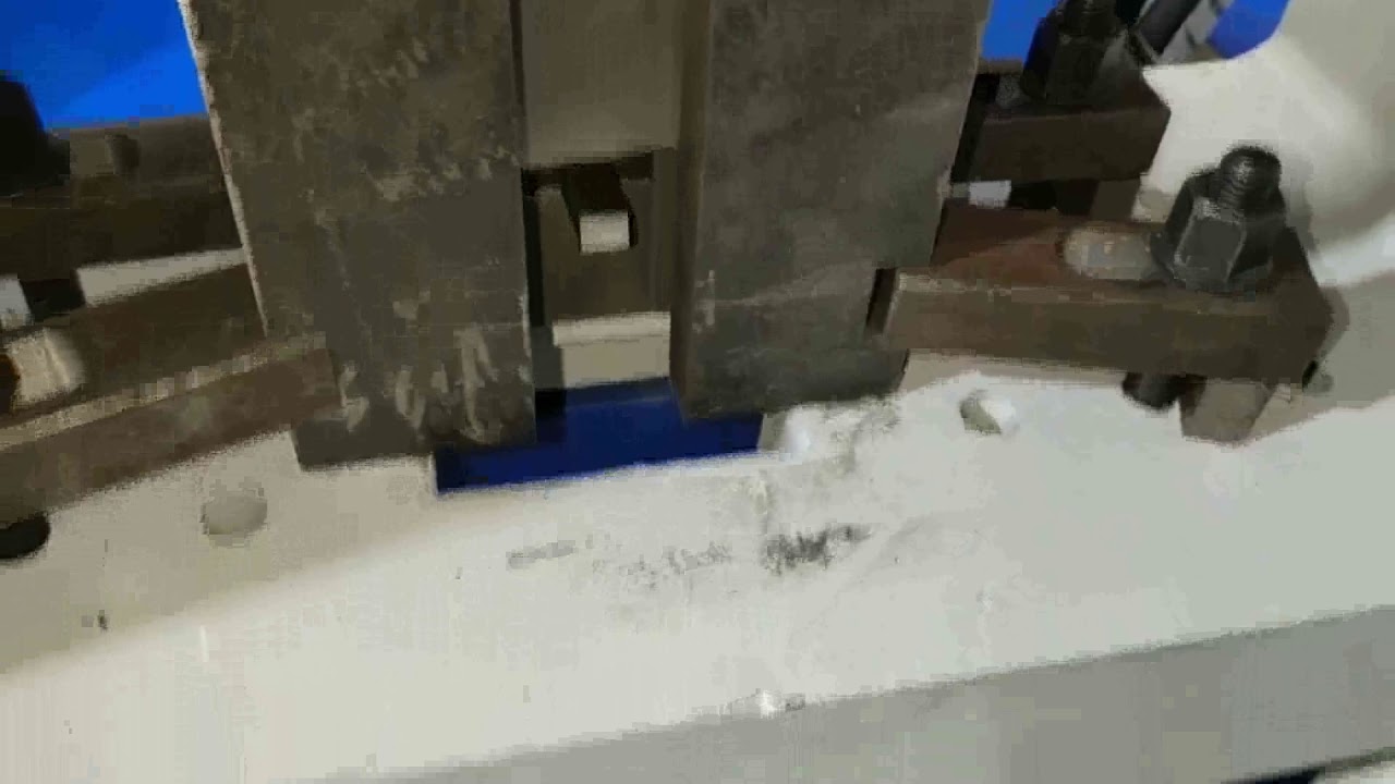 Flat Bar Hydraulic Cutting Machine - YouTube