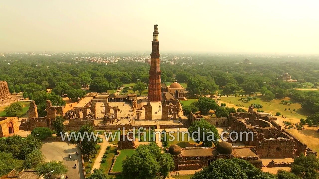 Discovering Qutub Minar the aerial way in 4K - YouTube