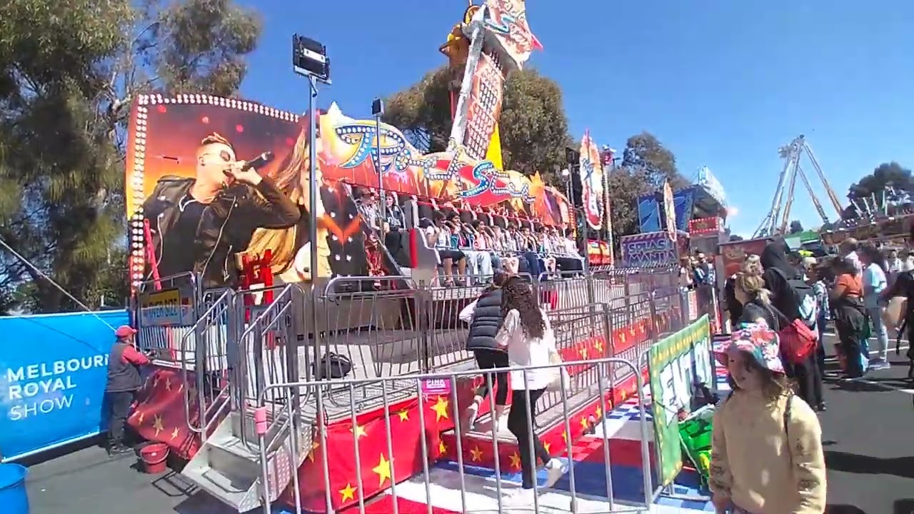Rock Star | Melbourne Royal Show 2022 | Chants amusements - YouTube