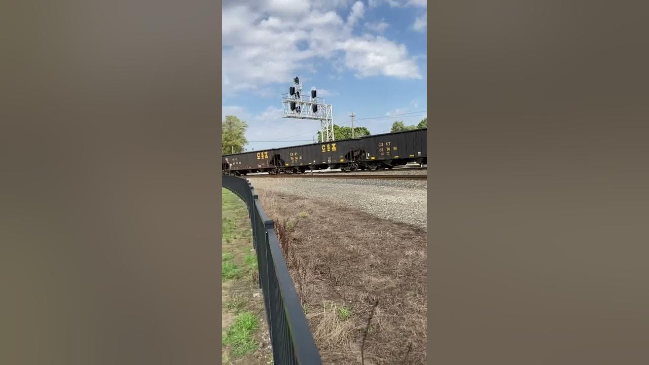 CSX Empty Coal train, Fostoria Rail Park - YouTube