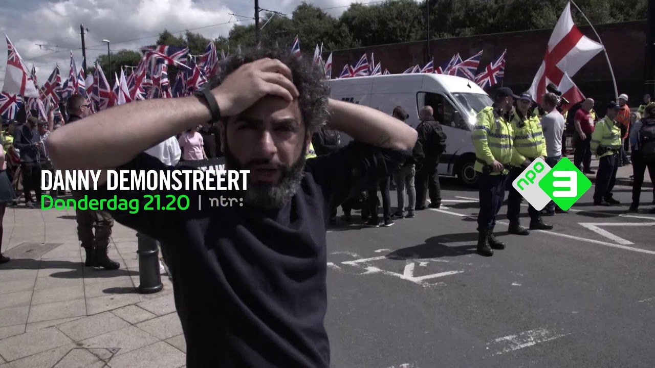 Danny Demonstreert: Britain First - YouTube