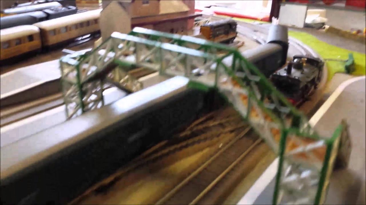 Hornby Revised Class 2721 Pannier Tank Locomotive GWR No 2761 ex set ...