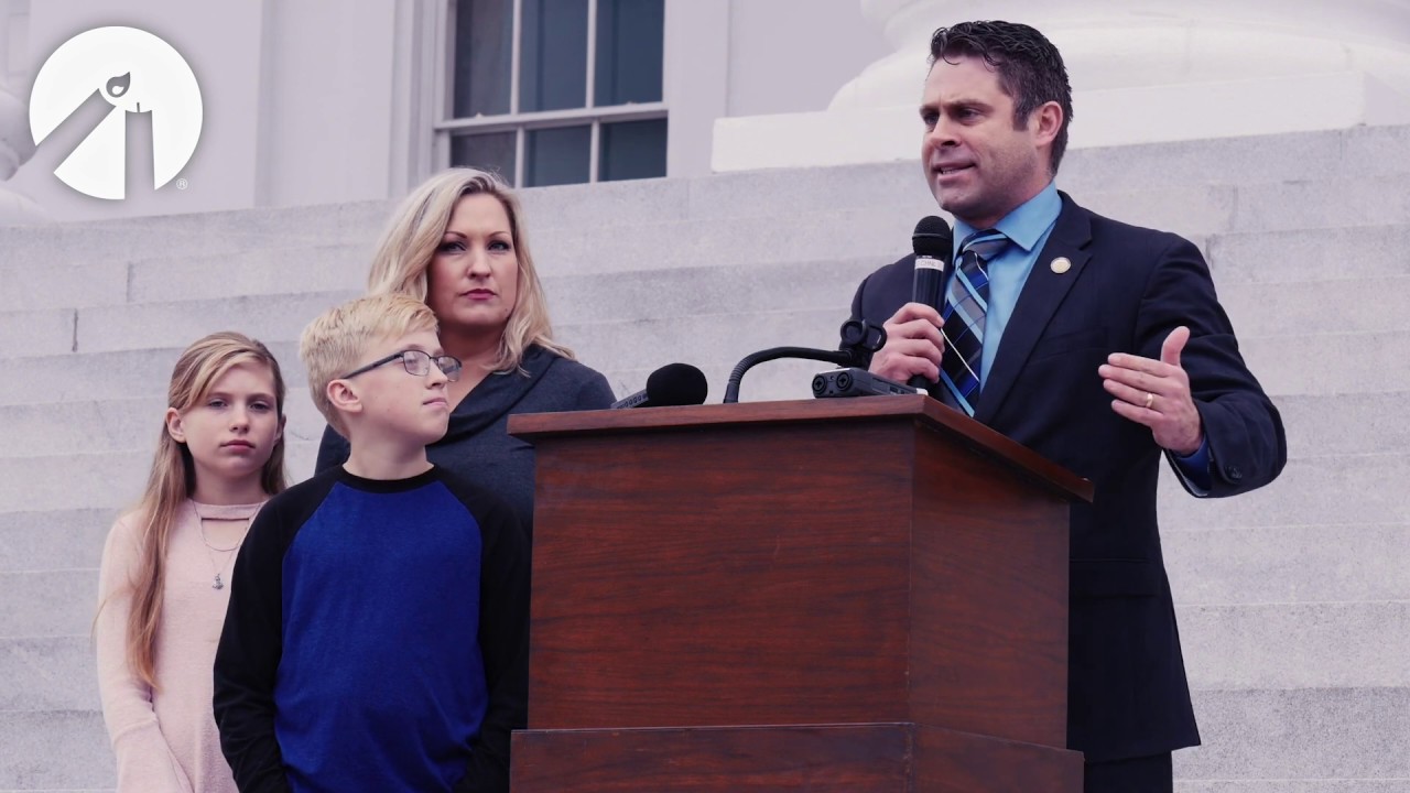 Nick Freitas - Calling Out Gov. Ralph Northam - YouTube