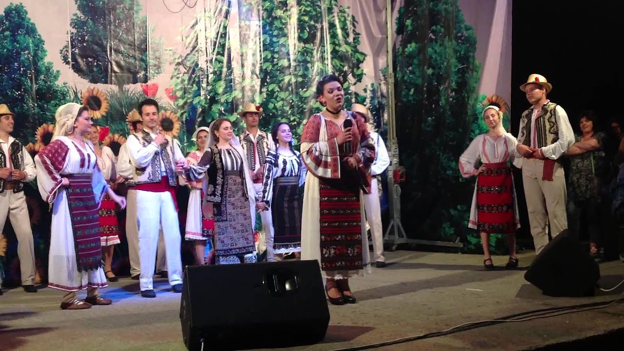 IULIA MIHAI -Spectacol Urziceni 25.05.2013 - YouTube