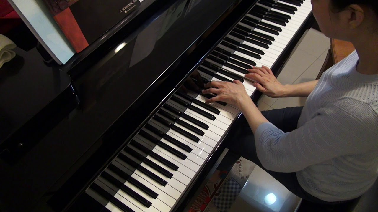 Brian Chapple - Petite valse (2019-20 ABRSM GRADE 2 C:3) - YouTube
