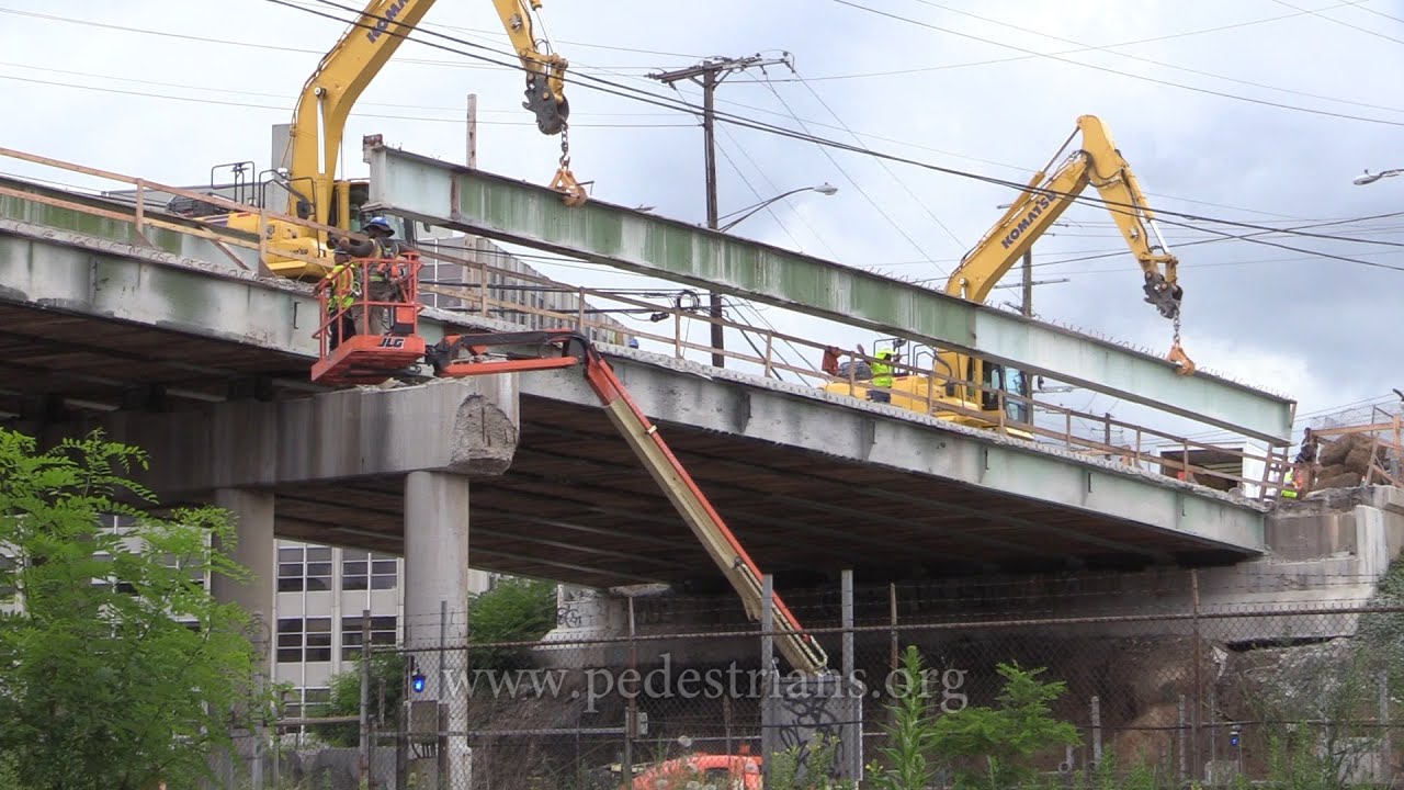 Spring Street Bridge Demolition - YouTube