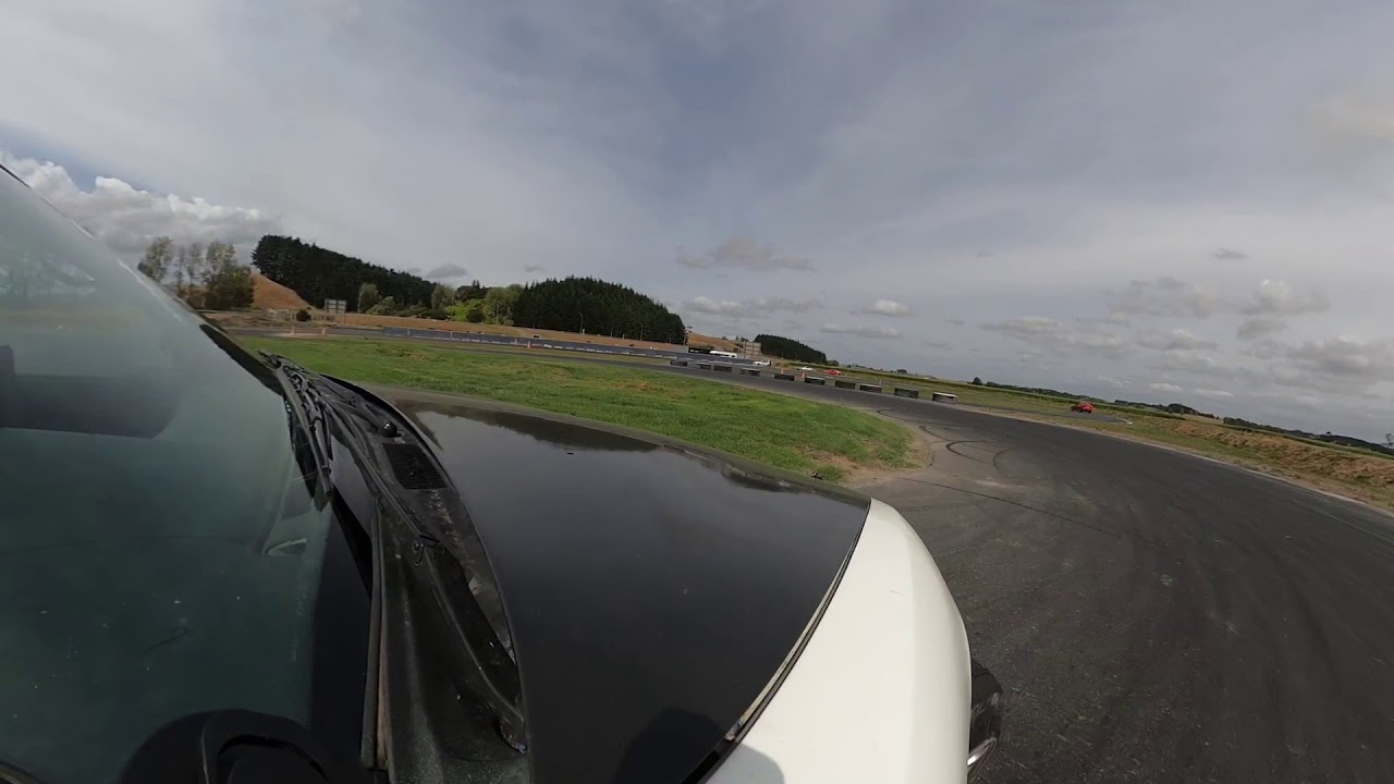 Drifting S14 Meremere New Zealand - YouTube