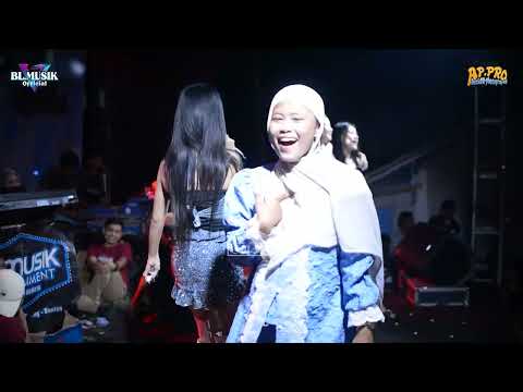 VIRALL KERUDUNG 1000 meter - SEKECEWA ITU  - ERNACABE BLMUSIK LIVE IN BANGKALOK WALANTAKA 