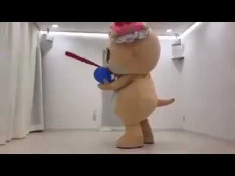 Botarga japonesa haciendo ridiculeces 😂😂 - YouTube