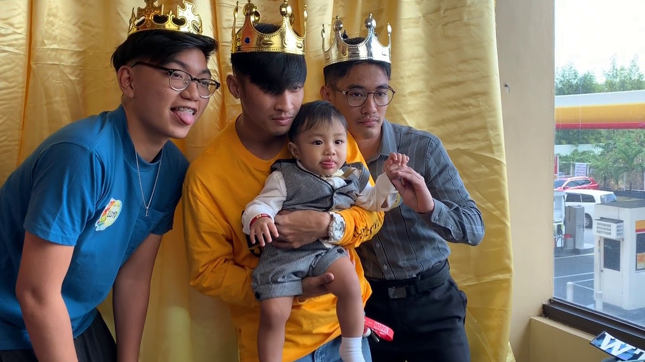 Jaxen's First Birthday at Jollibee, Shell Macapagal - YouTube