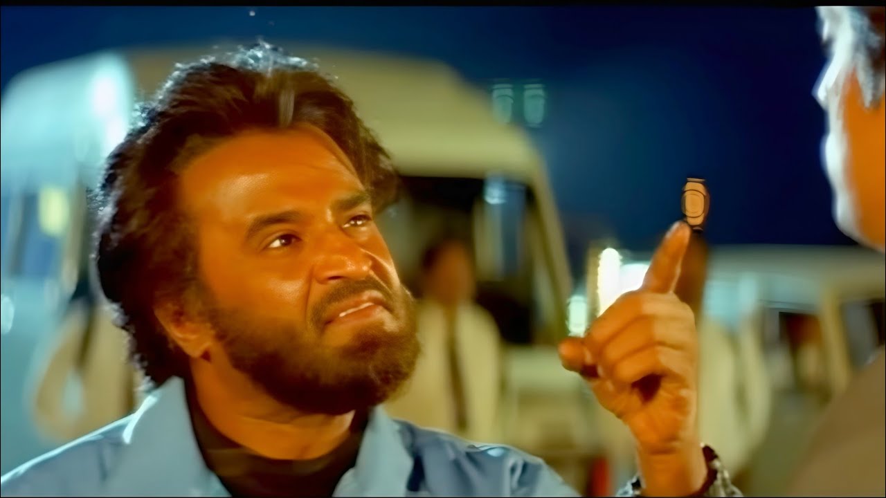 रजनीकांत ने दे डाली शहर के सबसे बड़े गुंडे को दमकी | SOUTH INDIA HINDI ...