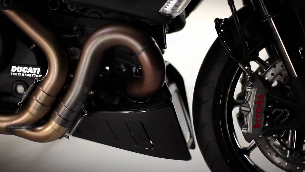 Tutorial Ducati Diavel Testastretta 11 gradi - YouTube