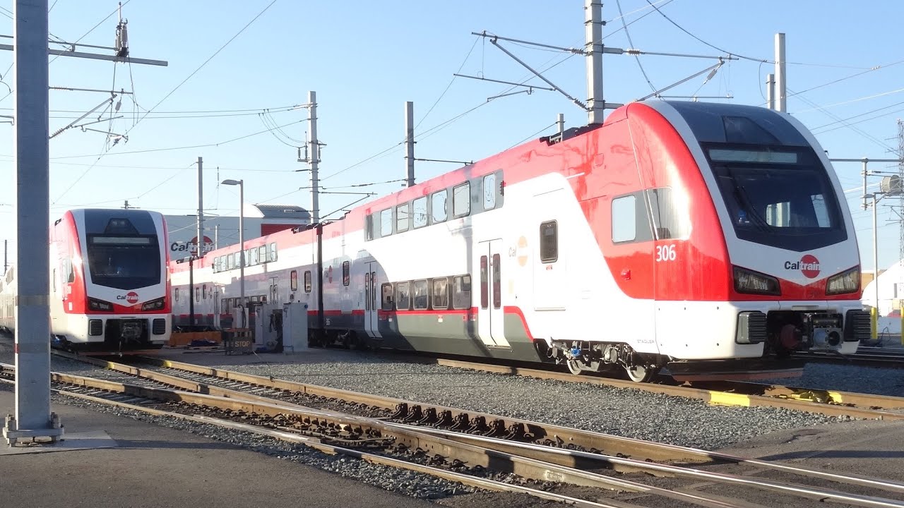Lenzen Avenue 9/3/2022: Caltrain EMU Sets are here! - YouTube
