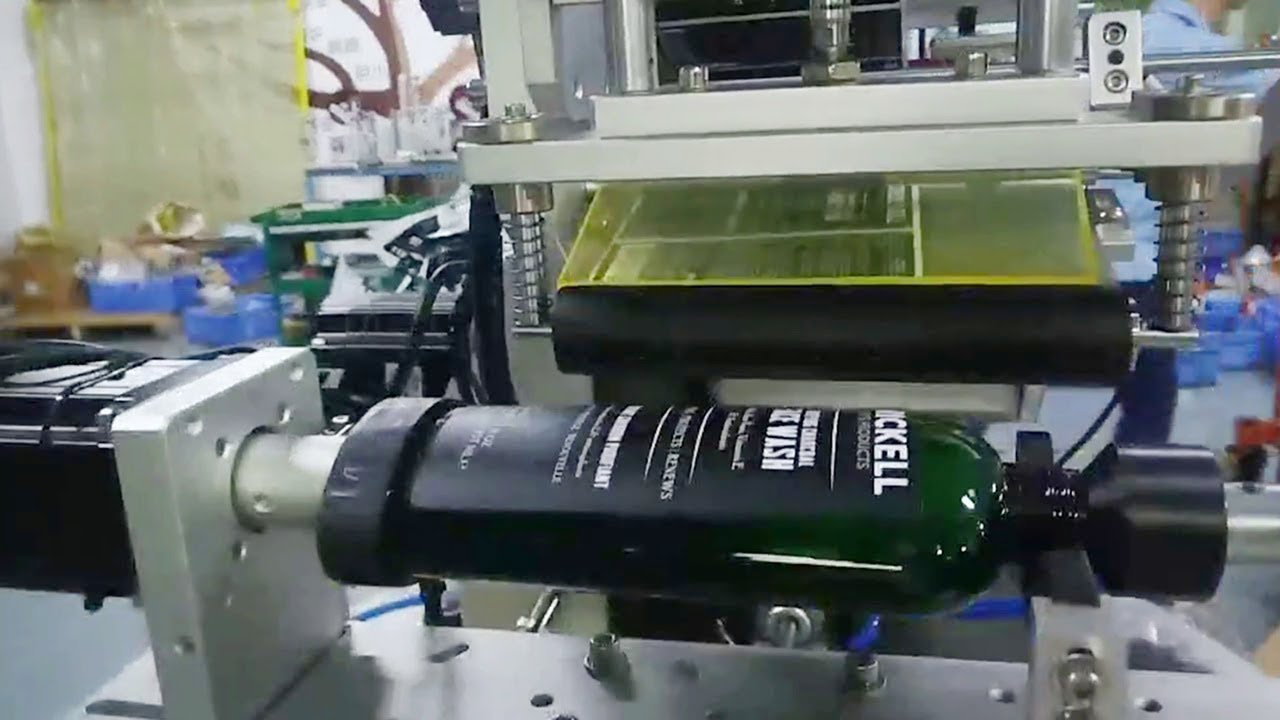 flat bottle rolling labeling machine with rotation function&white code ...