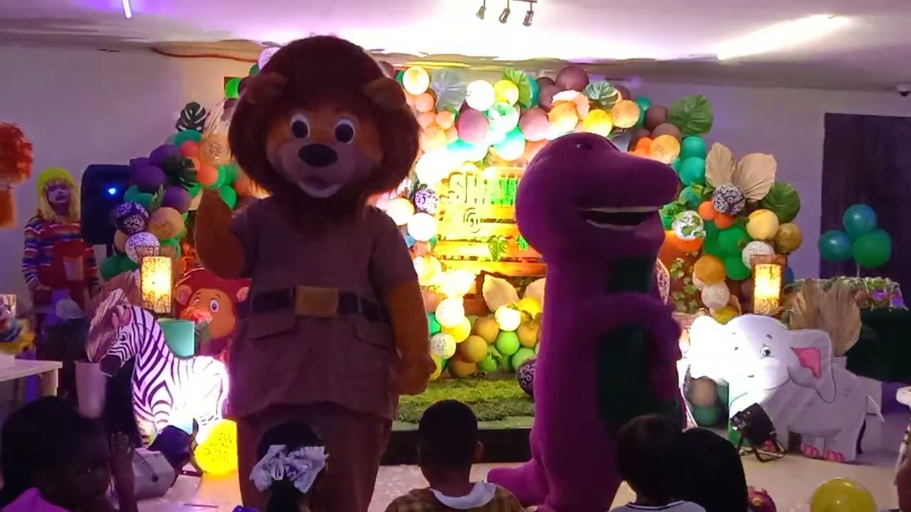 Barney with Lion dance - YouTube