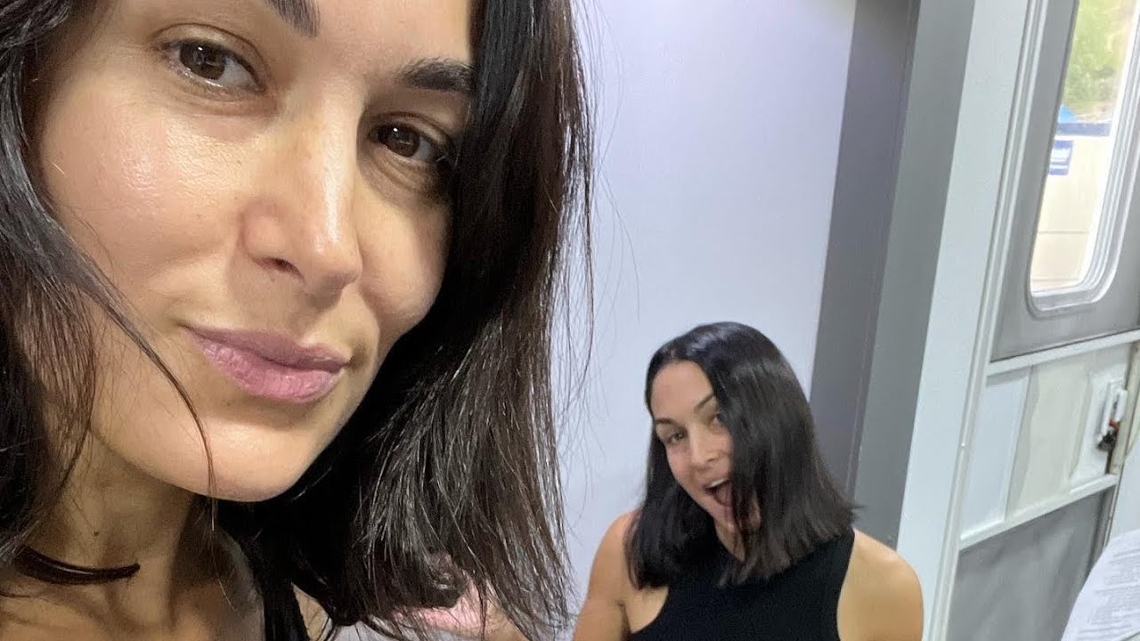 The Bellas Podcast Live show in Phoenix on November 10 (details) - YouTube