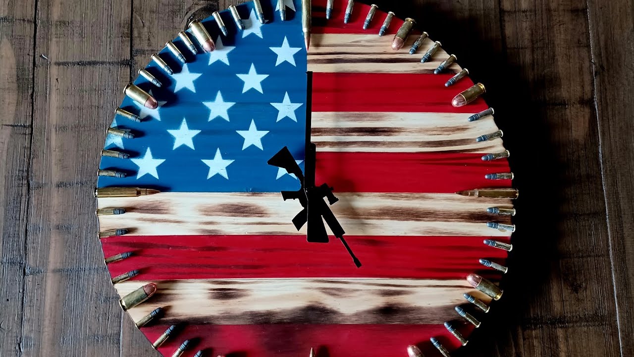 HOW TO BUILD A WOODEN AMERICAN FLAG CLOCK! STEP BY STEP! NO MACHINERY ...