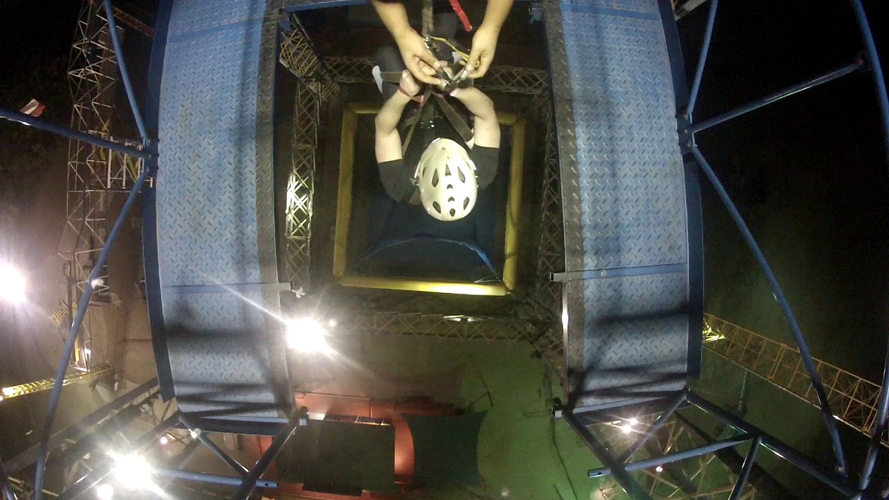 130 ft free fall at Zero Gravity, Dallas - YouTube