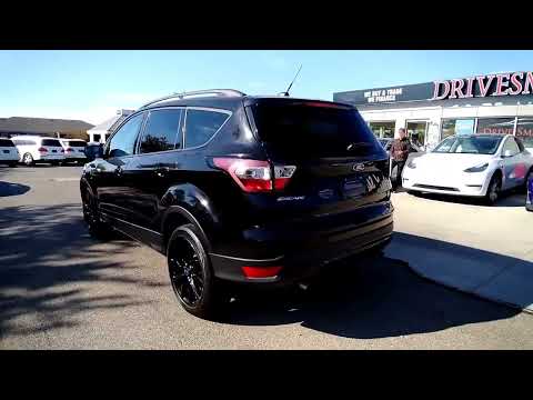 2018 Ford Escape Black - YouTube